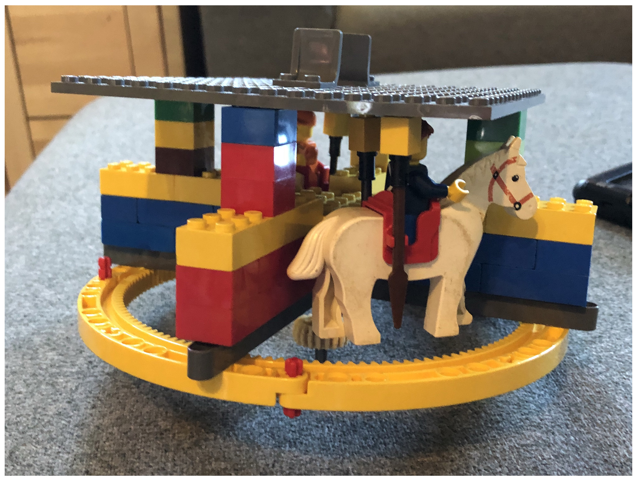 Lego Carousel - The Geek Homestead